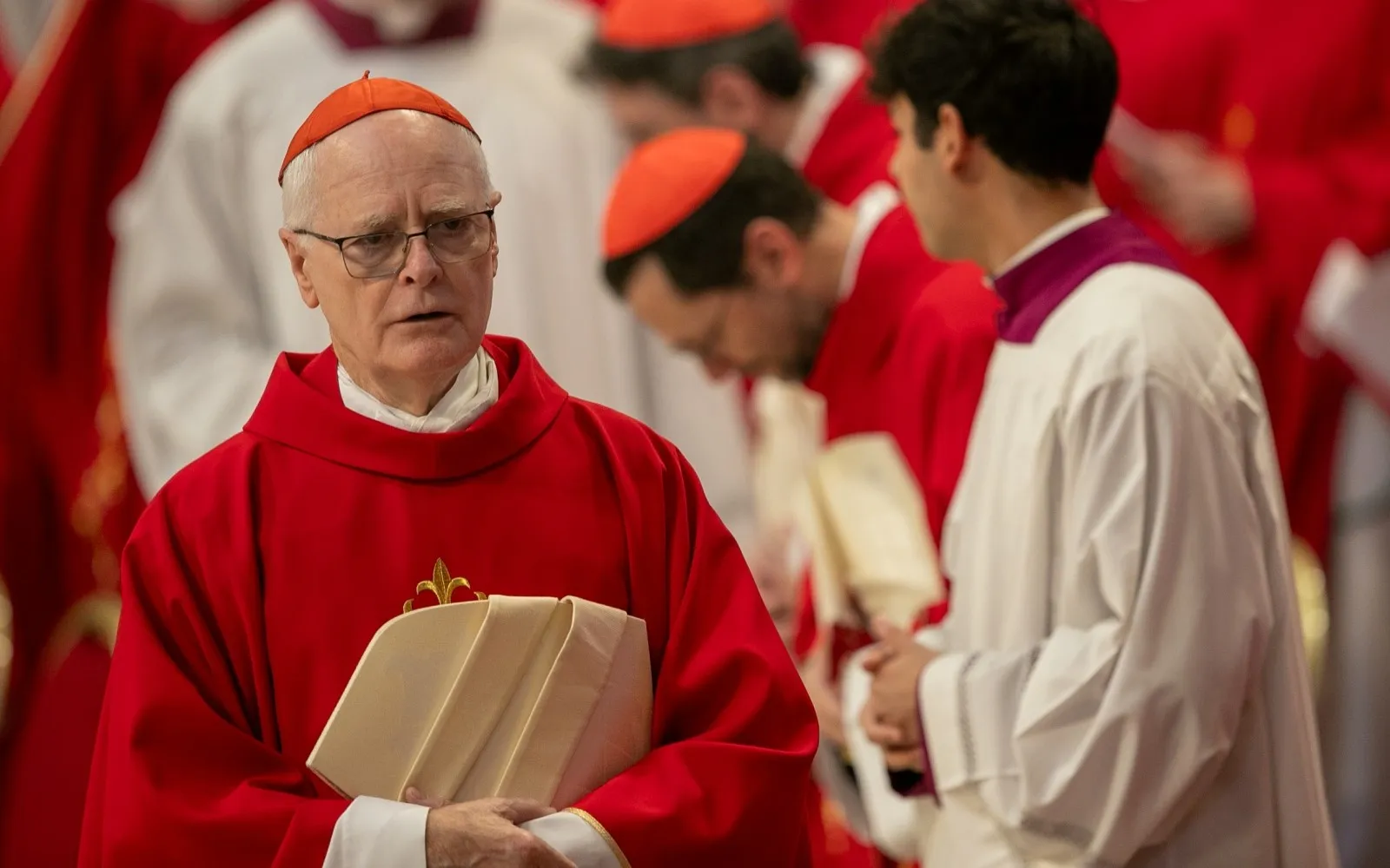 Novo papa deve ‘dar tudo por Jesus, tudo pelo rebanho, tudo pela Igreja ...